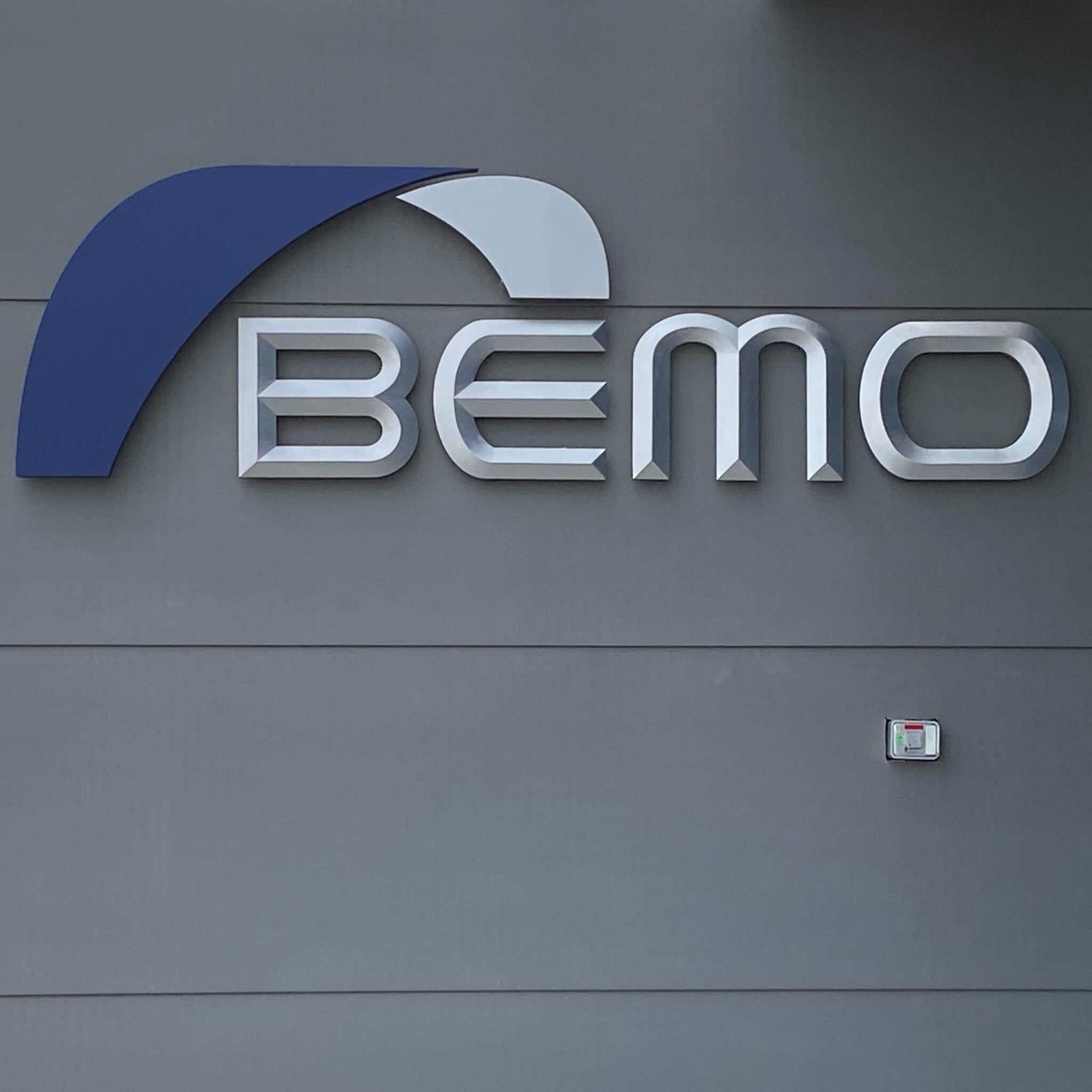 Shaping The Mold: Gemini Cast Metal Letters And Logos