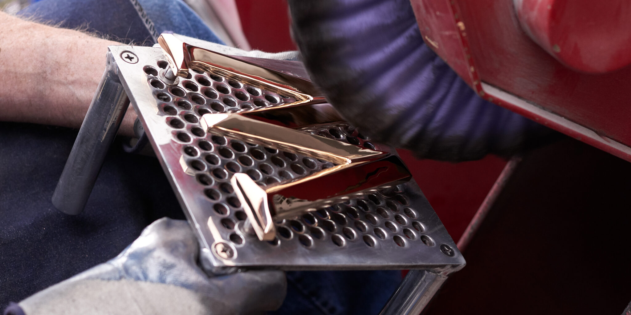 Shaping The Mold: Gemini Cast Metal Letters And Logos